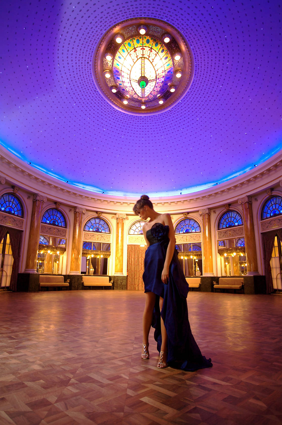 Prom Nights – Esplanade 1925 lounge & coctail bar